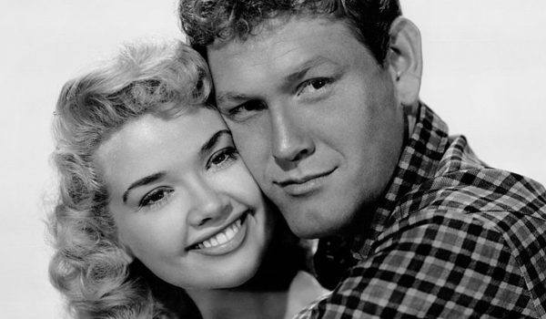 "Hollywood Mourns: Elvis Presley Co-Star Yvonne Lime Has Died" - Likya